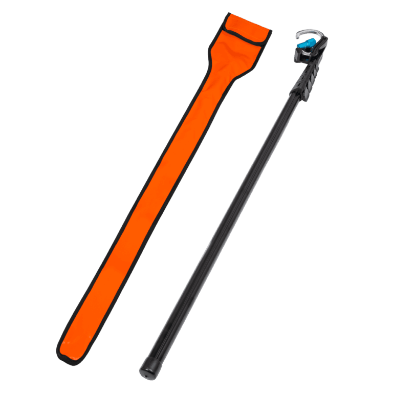 Adjustable-reach Rescue Pole with Carabiner - First Choice Safety ...
